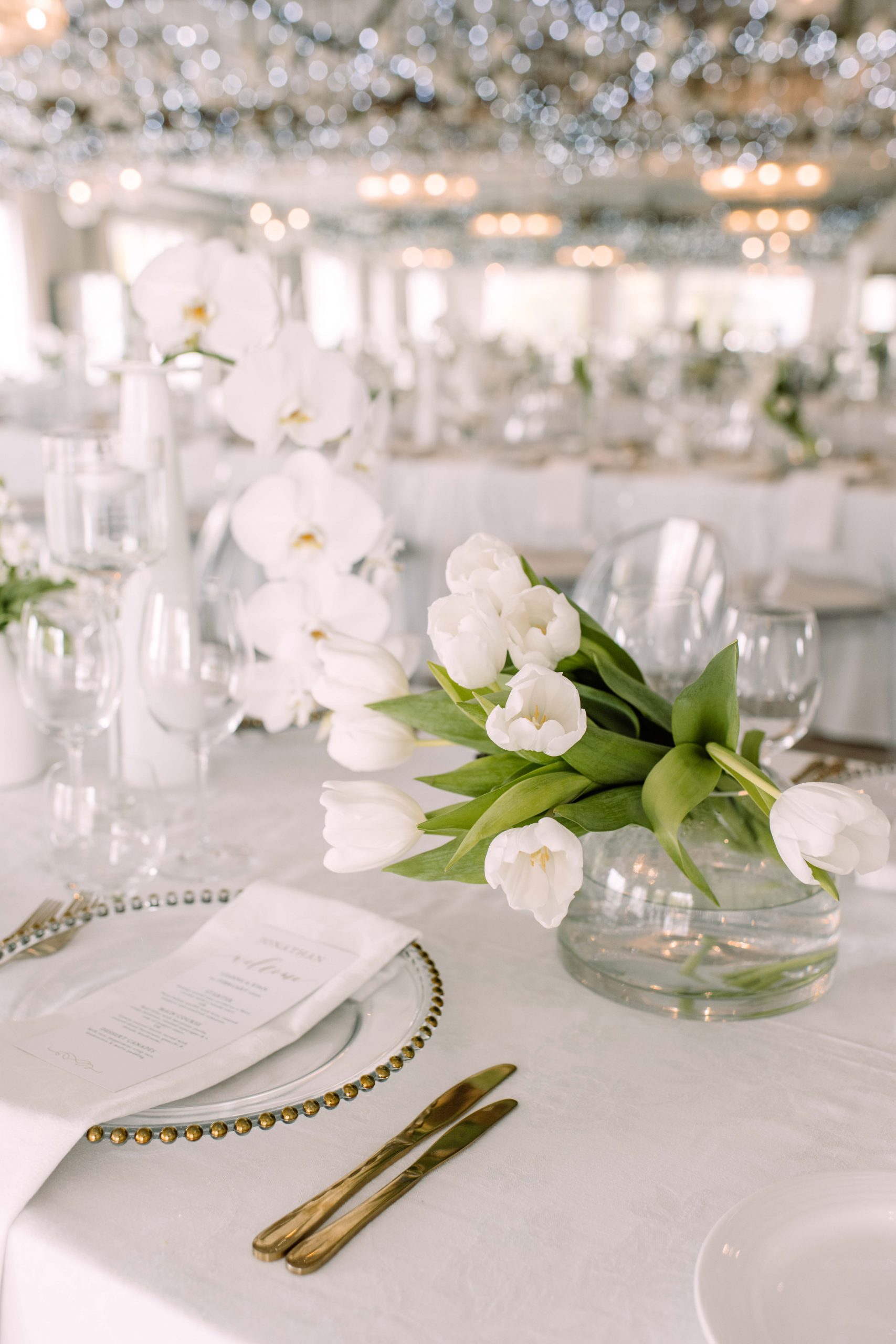 Our Wedding Decor: Simple and Timeless - Arum Lilea